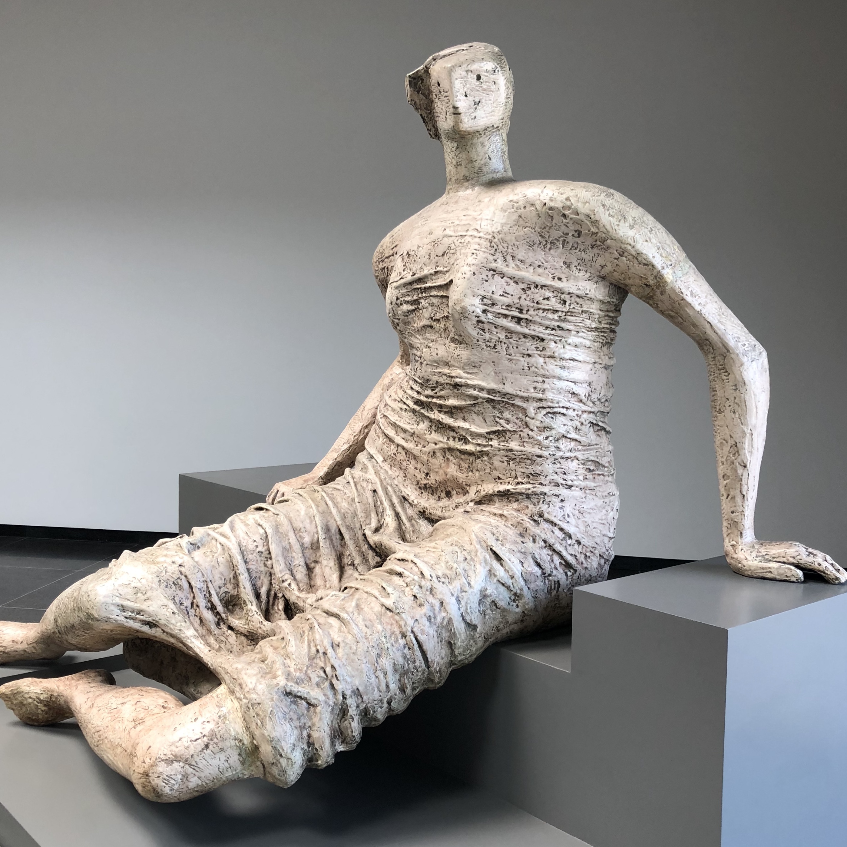 Elizabeth Metcalfe Design - Henry Moore